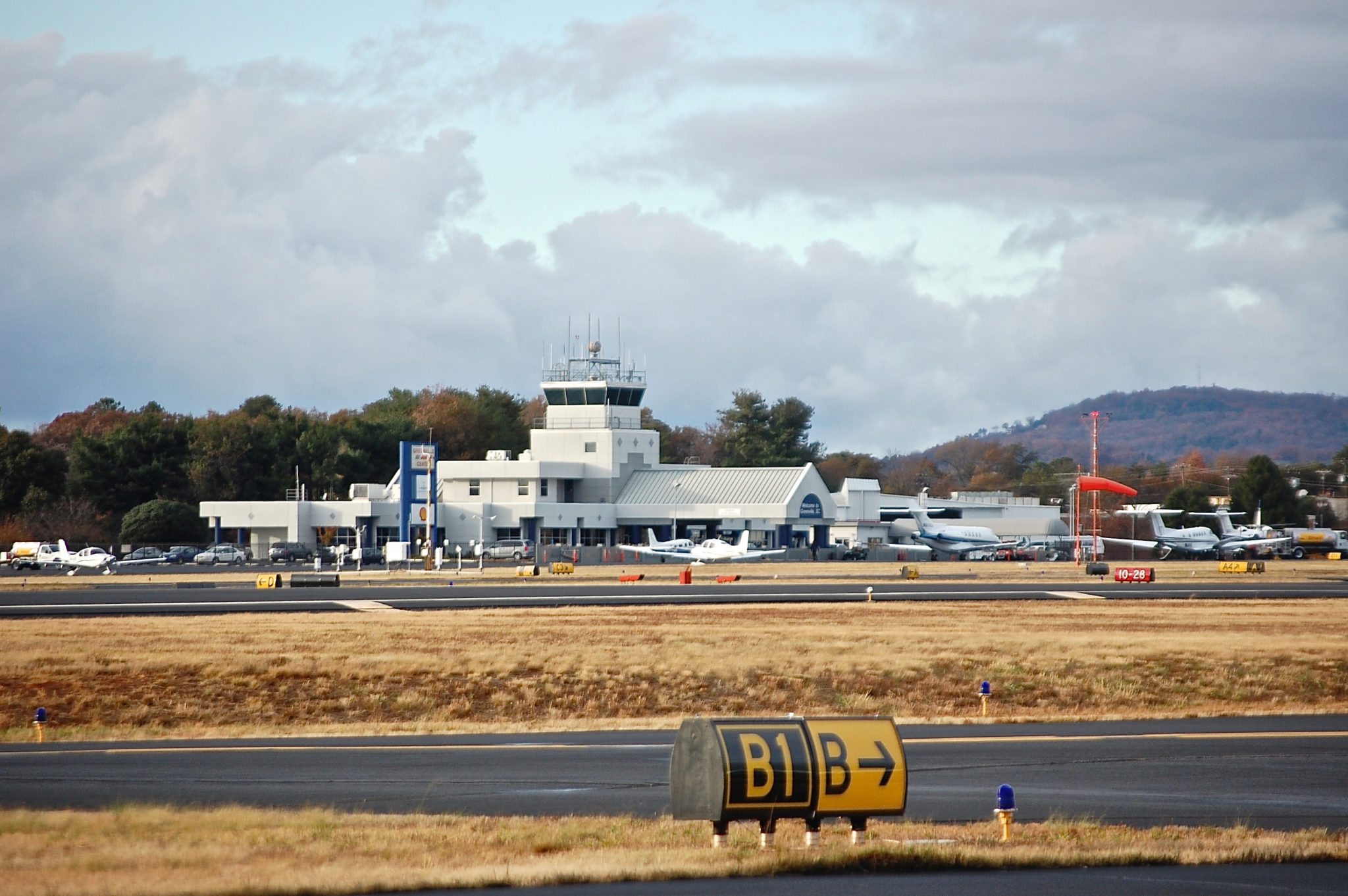 Greenville Downtown Airport - USAeroFlight